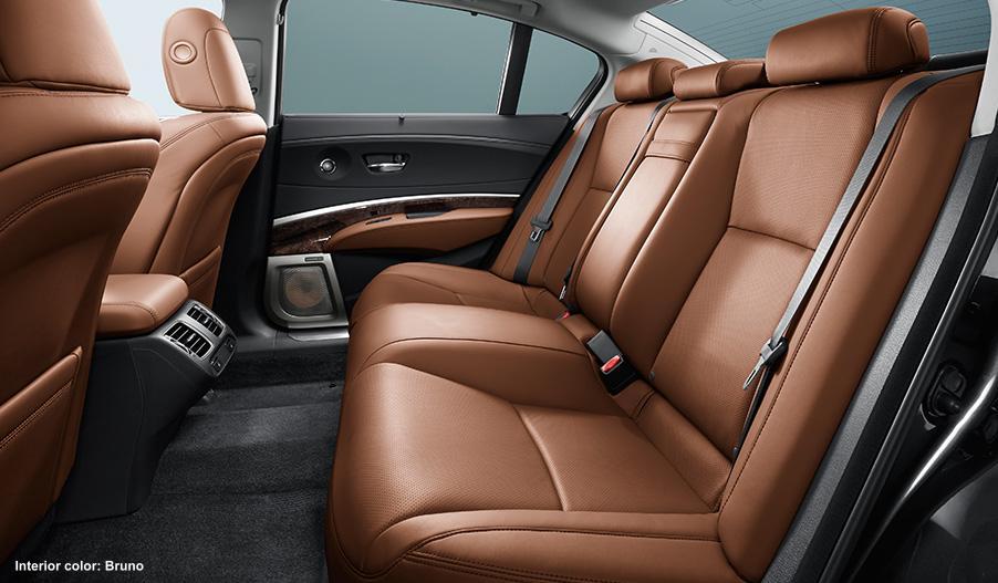 New Honda Legend Picture: Interior Rear Photo