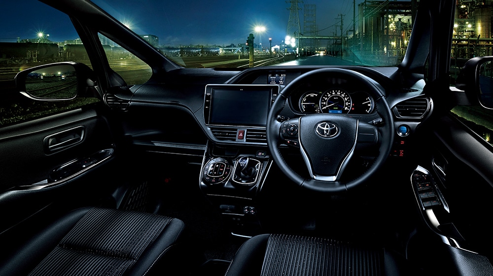 New Toyota Voxy Cockpit picture, Driver view photo and Interior image
