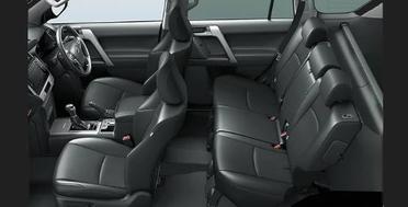 Leather Seats US$ 5,000